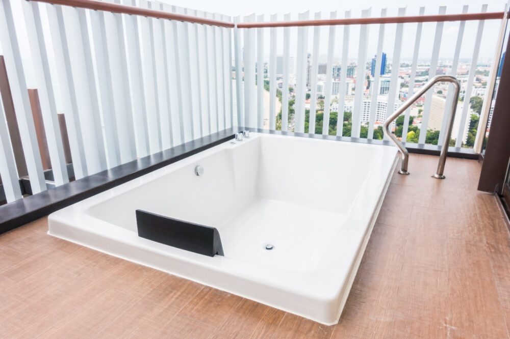 Home - Buy Bathtubs Online in India | Jacuzzi & Luxury Bathtub ...